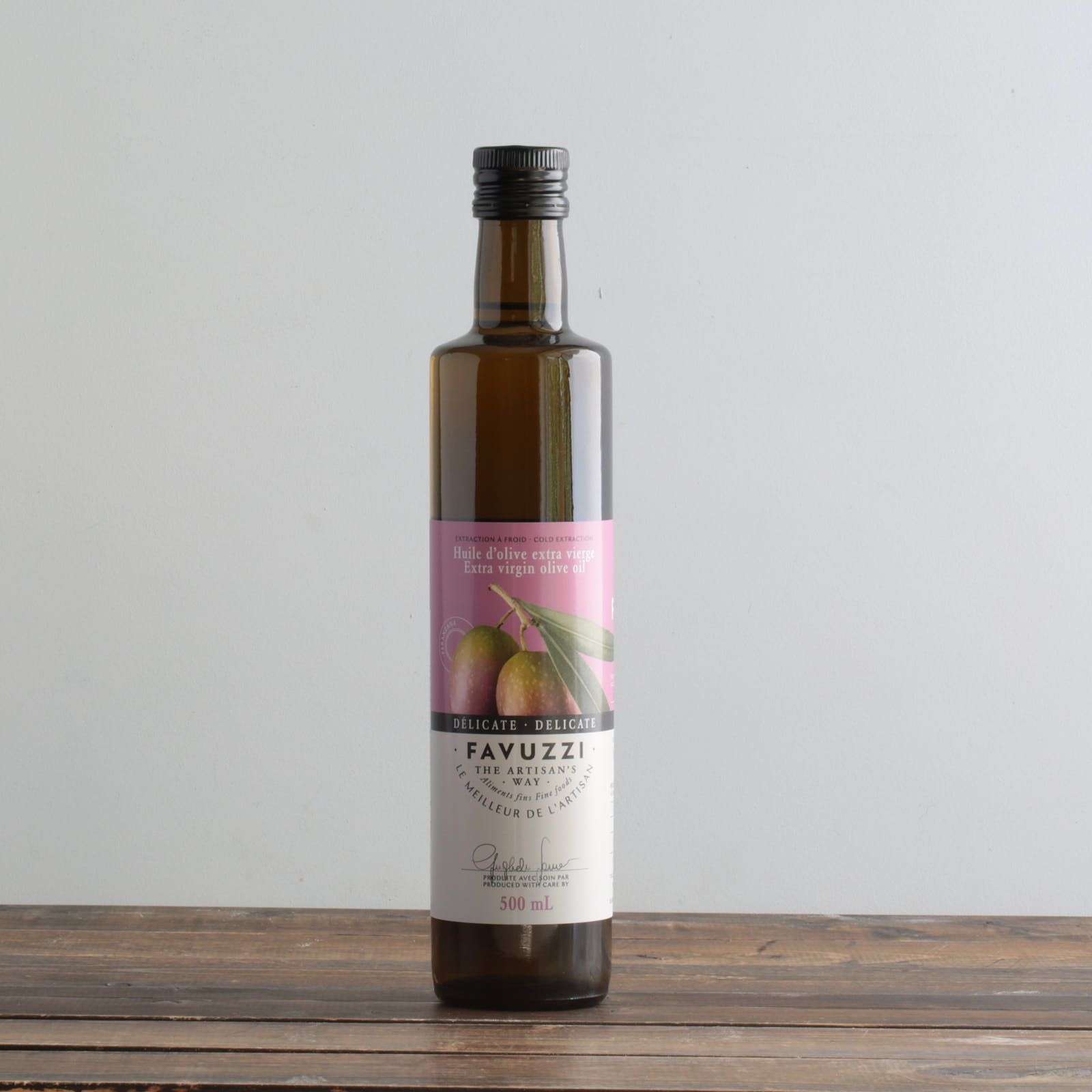 Favuzzi Delicate Parenzana - Olive Oil Critic